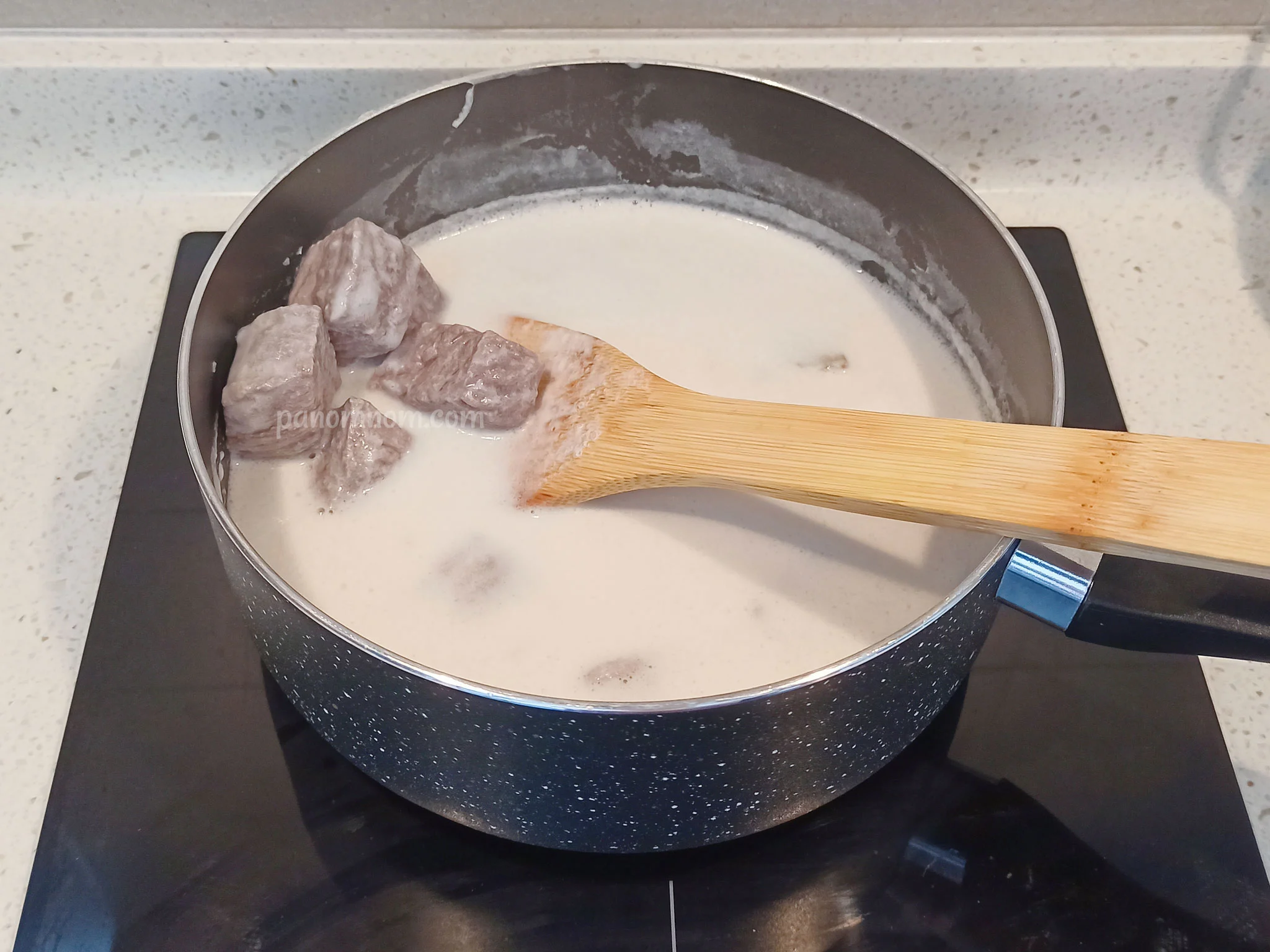 How to Make Jakarta Beef Soup (Soto Betawi) at Home | Panomnom