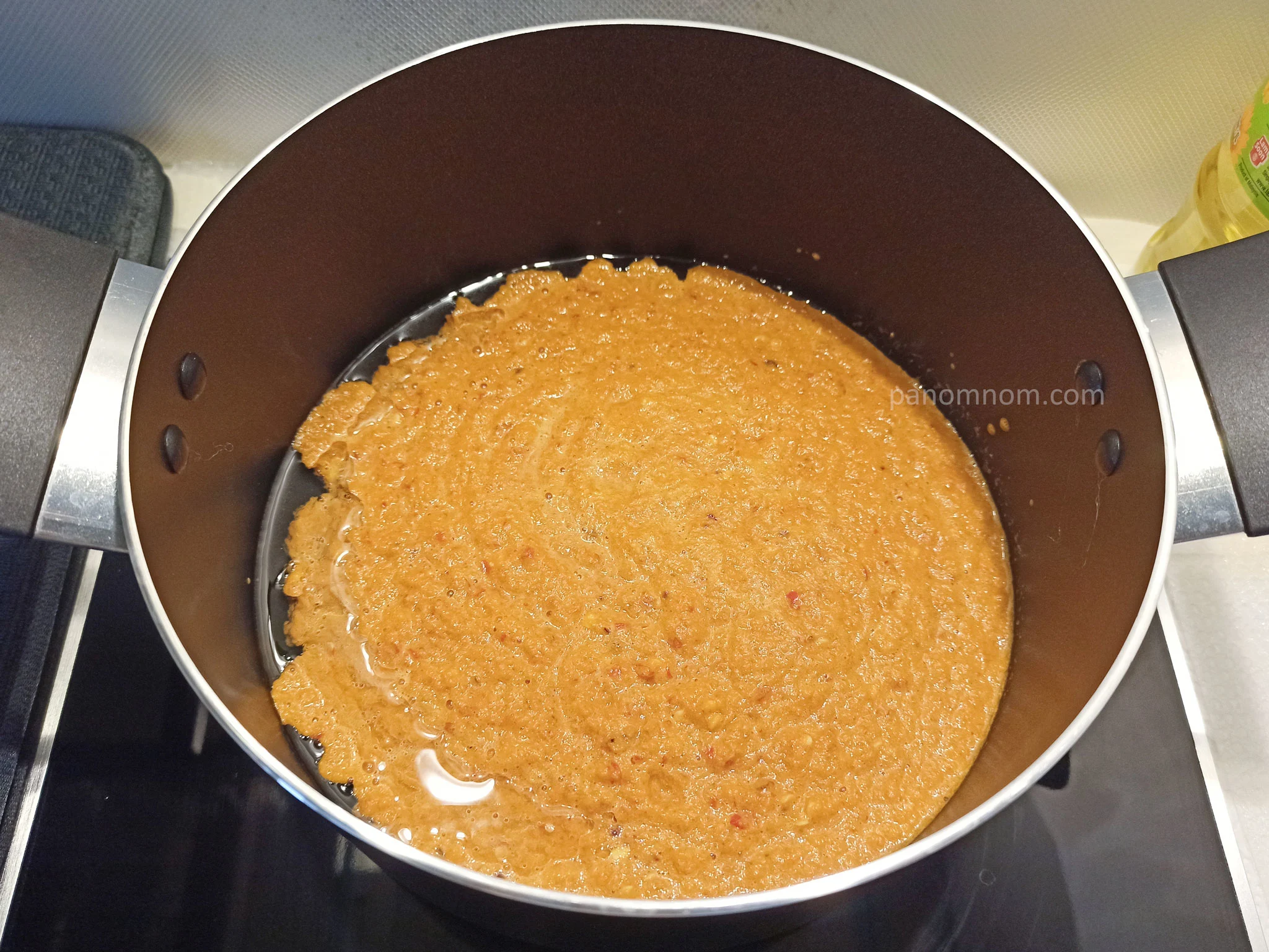 Tasty and Easy Lontong Sayur Recipe | Panomnom