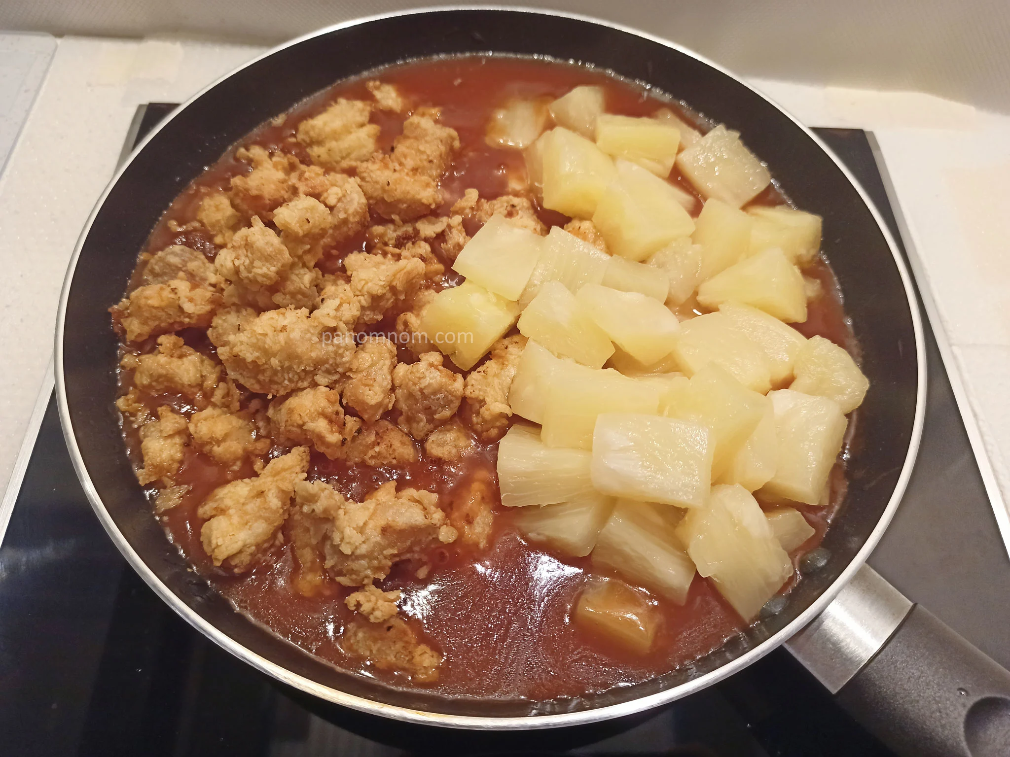 Tasty and Easy Chicken with Pineapple Sauce Recipe | Panomnom