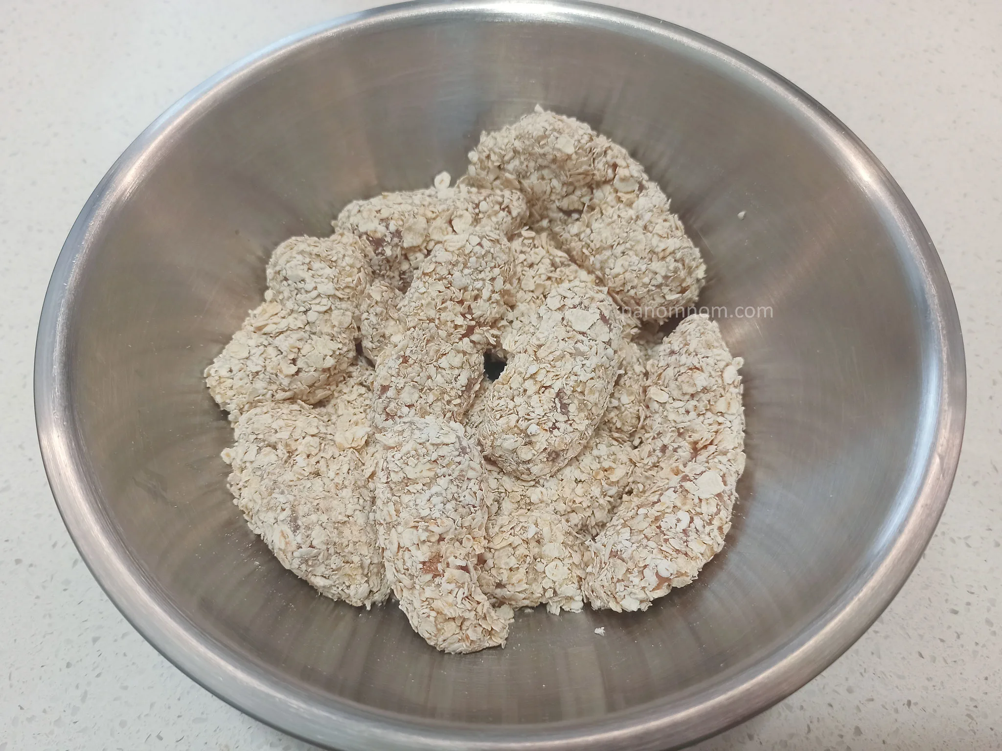 Tasty and Easy Oat-Crusted Chicken Fillets Recipe | Panomnom