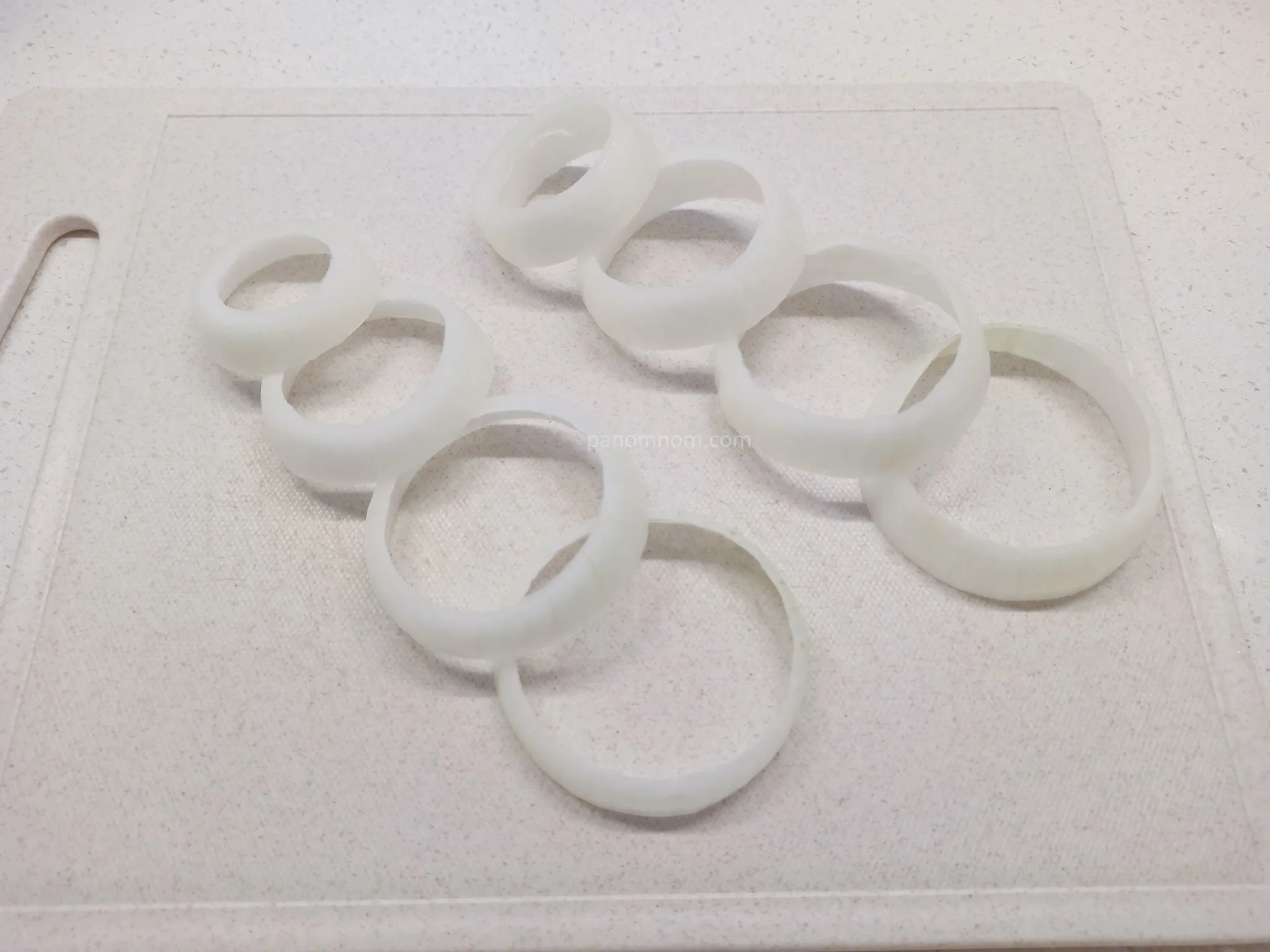 Tasty and Easy Onion Rings Recipe | Panomnom