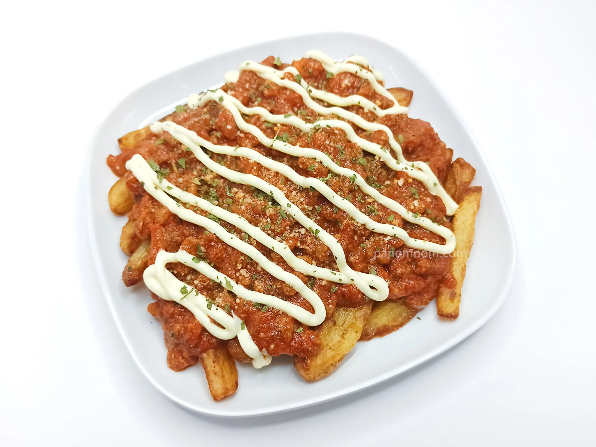 Tasty and Easy Bolognese Fries Recipe | Panomnom